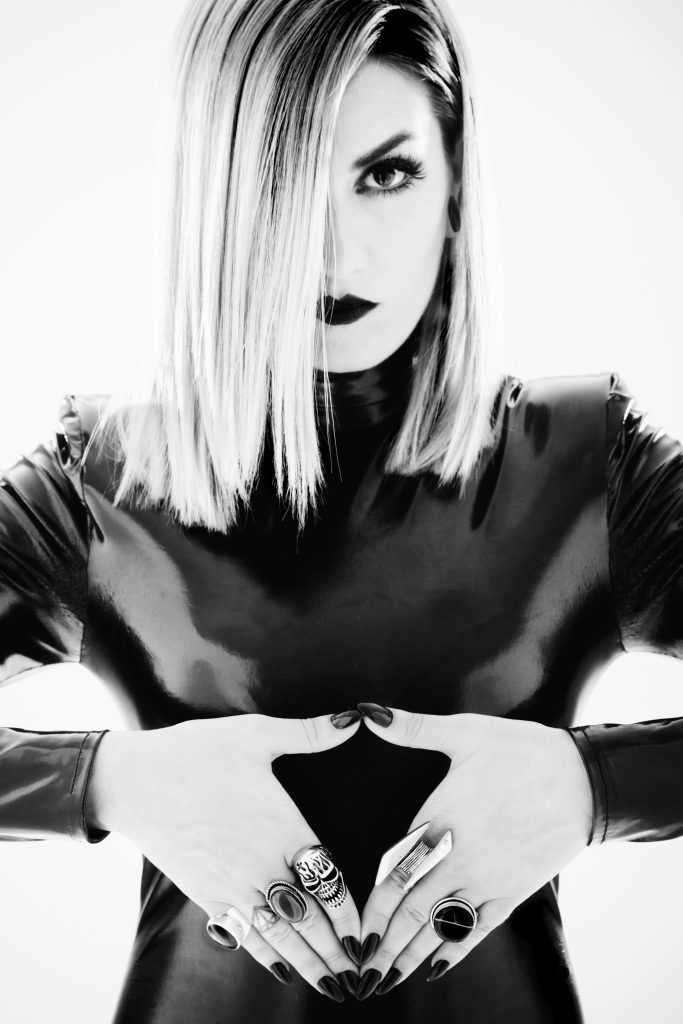 La Furia - AIE Sociedad de Artistas Intérpretes o Ejecutantes de España